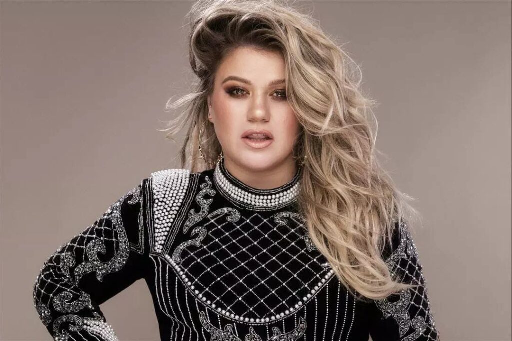 Top 10 Kelly Clarkson Songs Of All Time